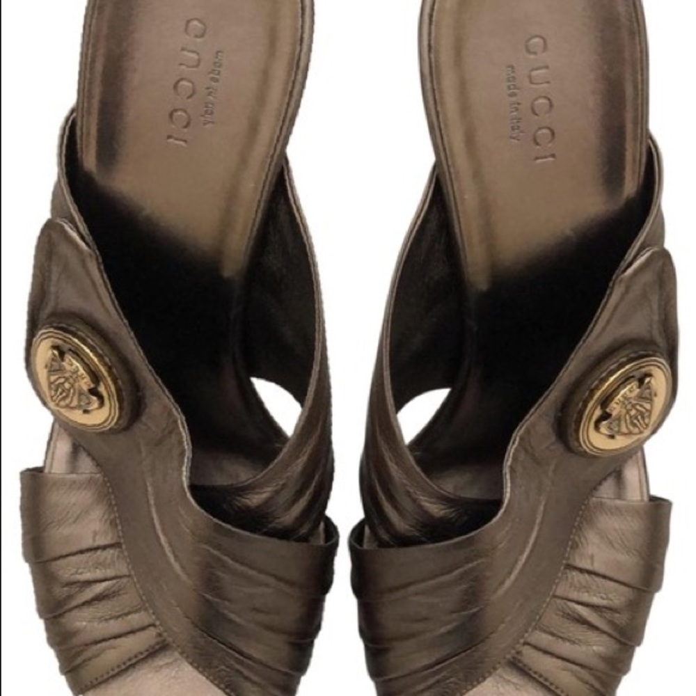 Gucci Metallic Bronze With Gold Logo Heels - Gem
